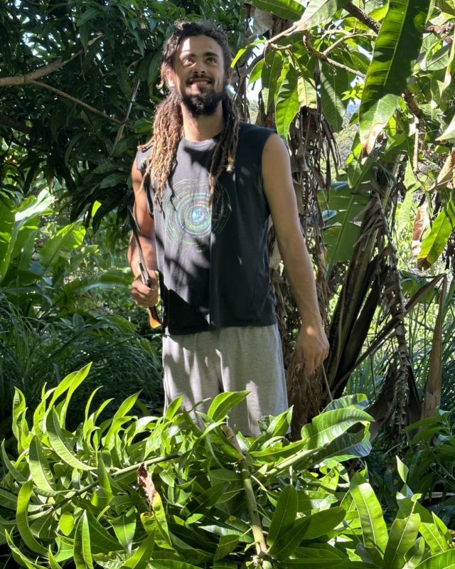 Contact Us for Dreadlock Extensions, Makeovers & Courses